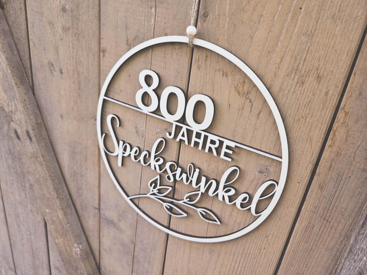 800 Jahre Speckswinkel – Laser Holzschnitt von Nadine Lauritis | Peter ...